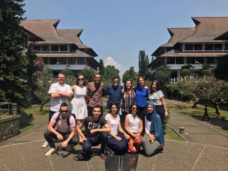 IUP Adalah: Pengertian, Perkuliahan, dan Contoh Kampus – Indonesia ...