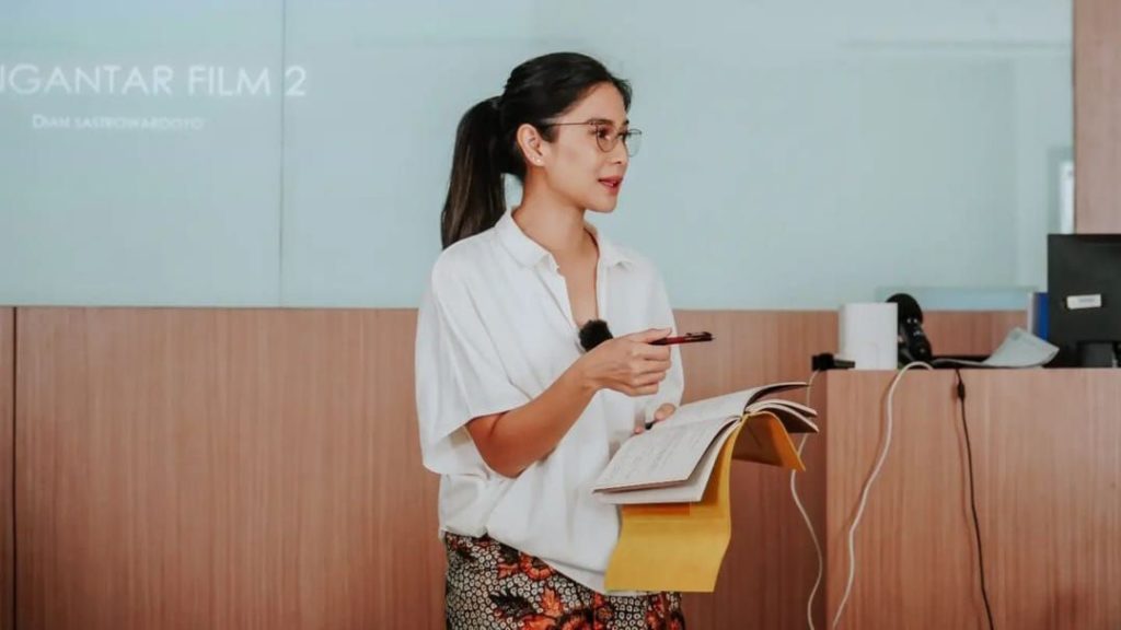 Ingin Diajar Dian Sastro? Yuk, Kuliah di Jurusan Produksi Media UI ...